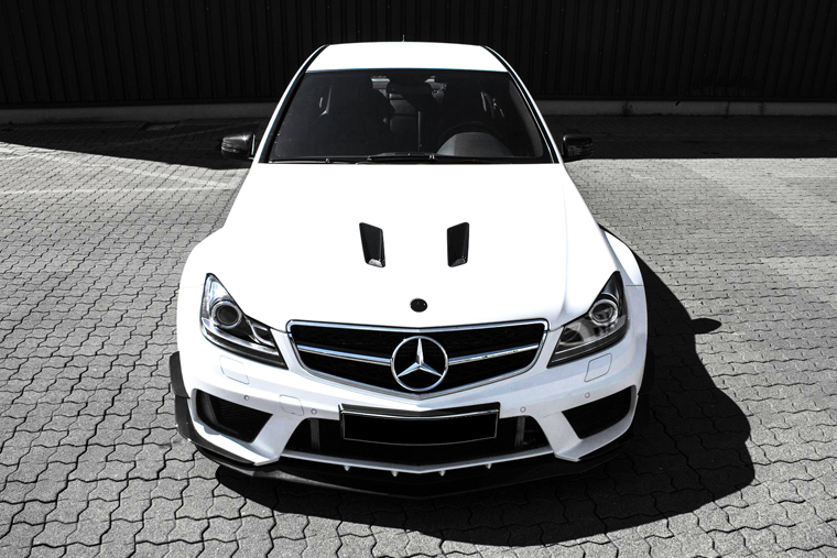 Mercedes C63 AMG Facelift 'Black Series' body kit | Tuning Empire