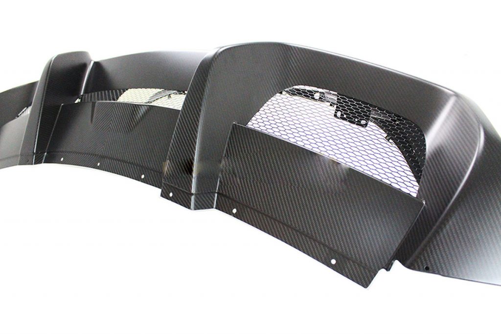 MCLAREN 675LT CARBON FIBER COMPLETE REAR BUMPER ASSEMBLY | Tuning Empire